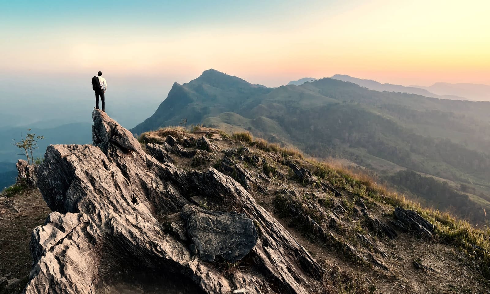 Conquer Training Challenges with Microlearning