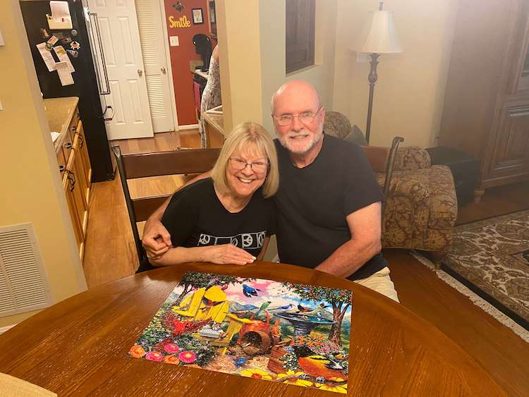 Jigsaw Puzzles For Seniors: Top 5 Reasons Why They’re a Good Idea