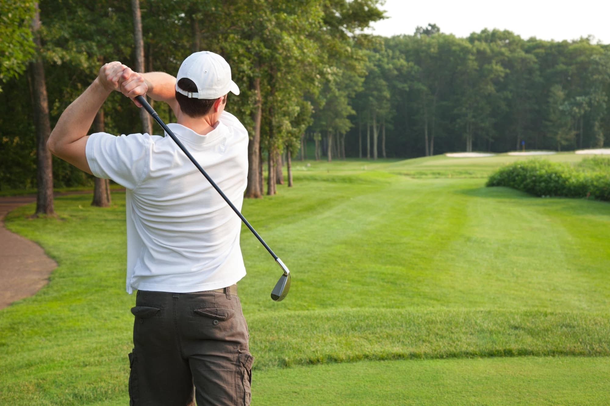 Which Shoulder Injuries Are Common in Golfers?
