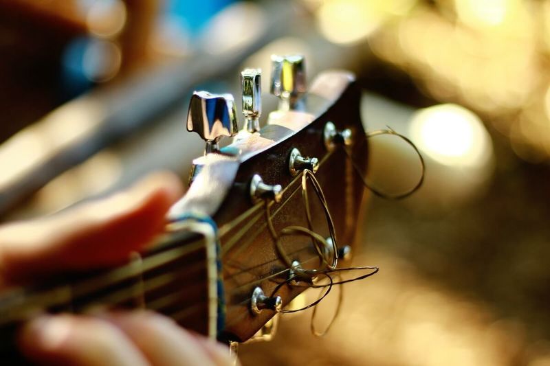 The Guide to Different Types of Guitar Tuners: Keep your Guitar in tune ...