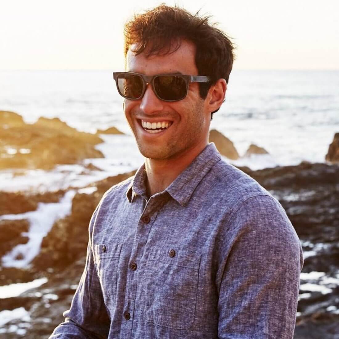 Placeit Free and Unsplash alternatives to stock photography