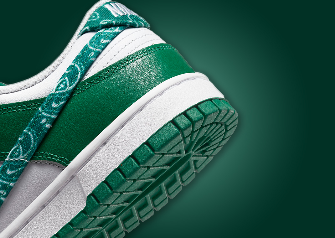 Green Paisley Print Appears On This Nike Dunk Low - Sneaker News