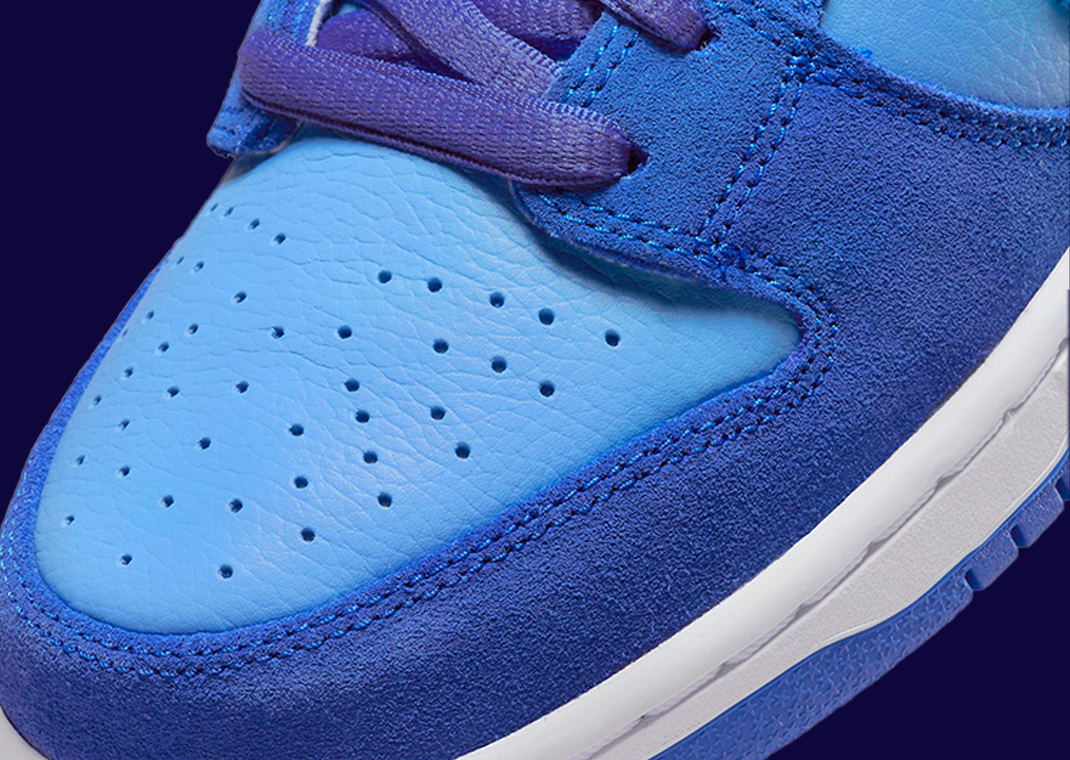 Official Look At The Nike SB Dunk Low Blue Raspberry - Sneaker News