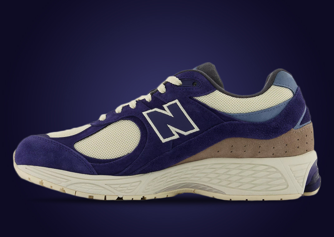 This New Balance 2002R Comes In A Navy Cream Mix - Sneaker News