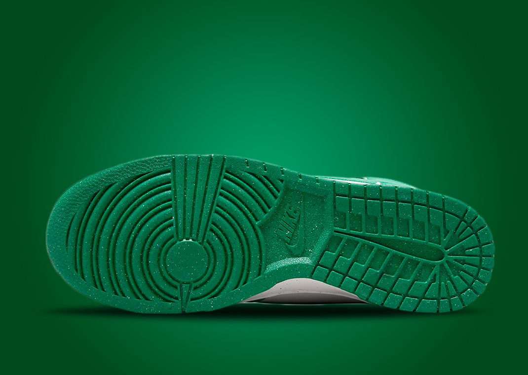 This Nike Dunk High Comes In Stadium Green - Sneaker News