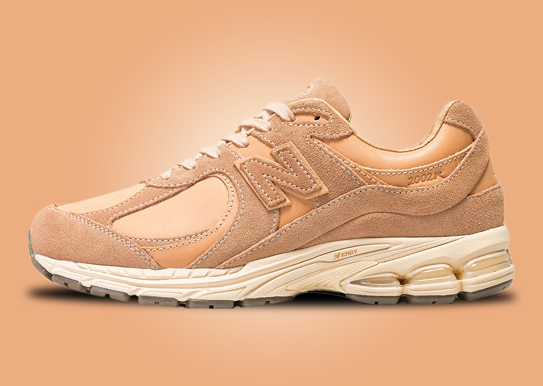 New Balance's 2002R Toast Is As Buttery As It Gets - Sneaker News