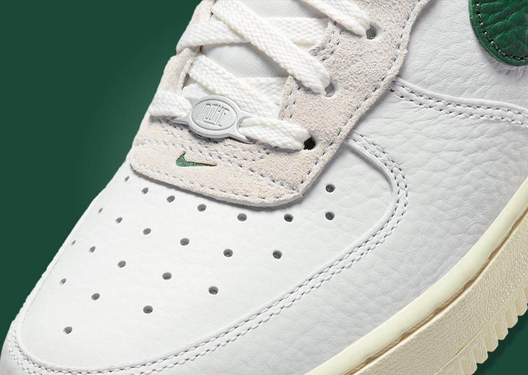 Gorge Green Accents Highlight The Nike Air Force 1 Low Command Force ...