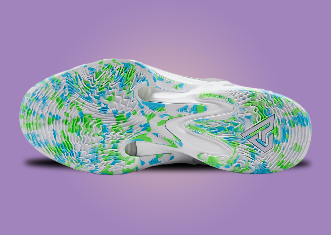 Nike Dresses This Zoom Freak 4 In Oxygen Purple - Sneaker News