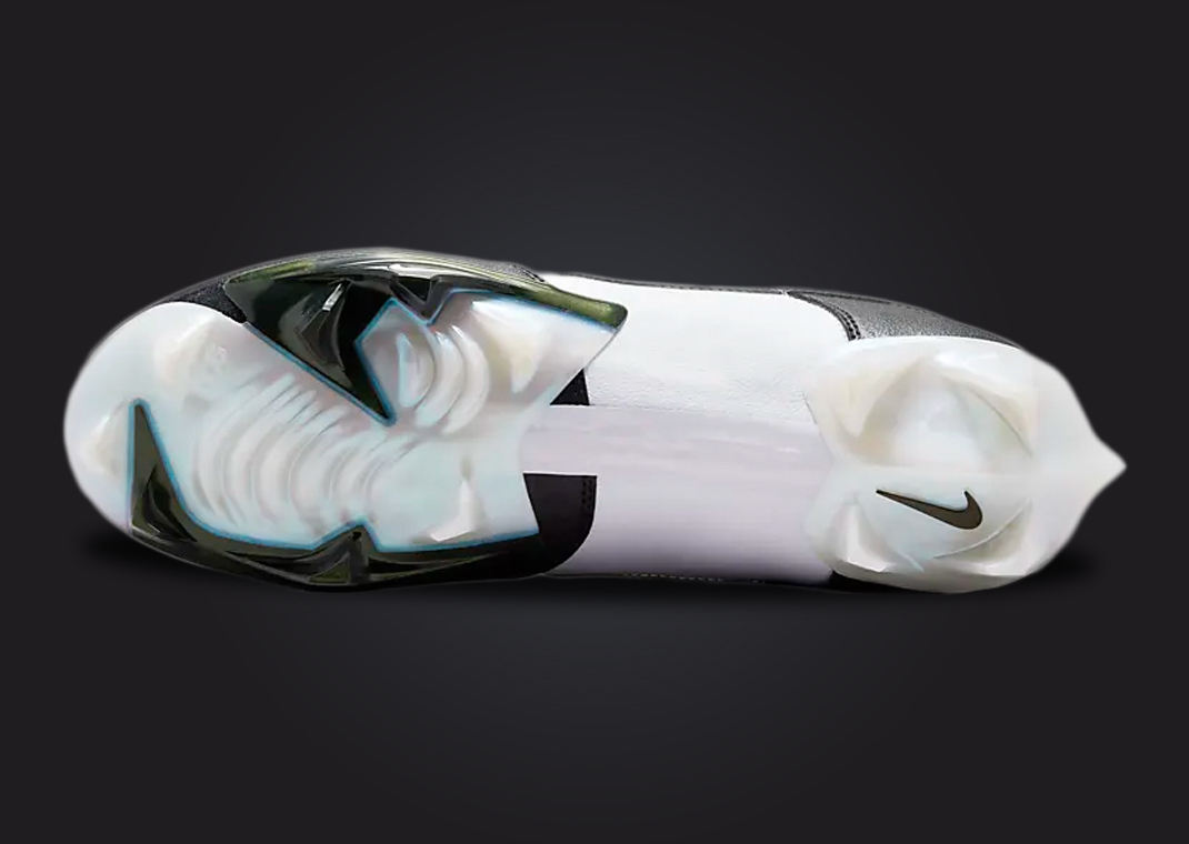 Take Your Panda Dunks To The Football Field With The Nike Vapor Edge ...
