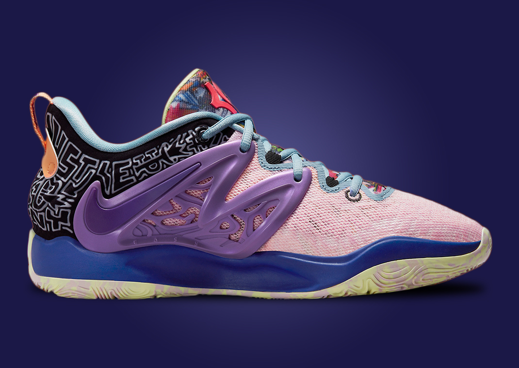 Kevin Durant’s Nike KD 15 Receives A What The Treatment - Sneaker News