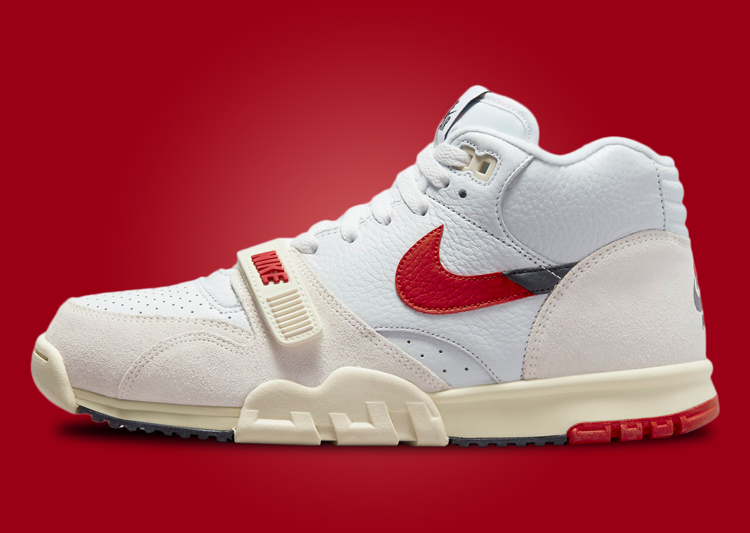 Split Chicago Colors Come To This Nike Air Trainer 1 - Sneaker News