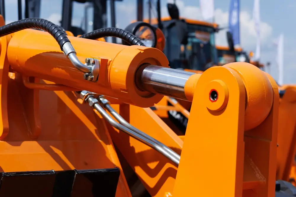 What Is a Hydraulic Cylinder: An Expert Insight