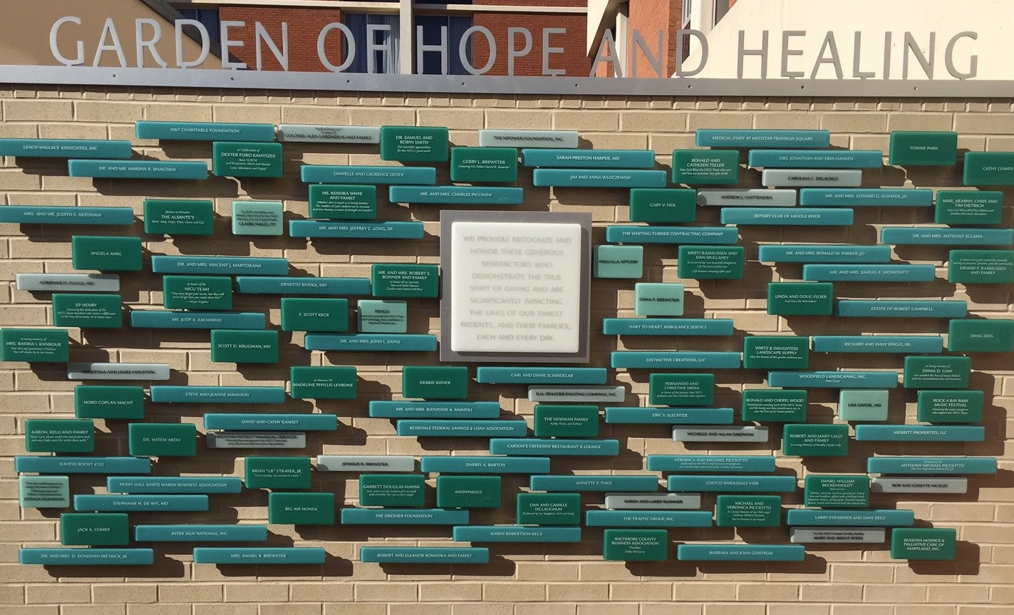20 Examples of Exterior Donor Recognition – Blog – Presentation Design ...