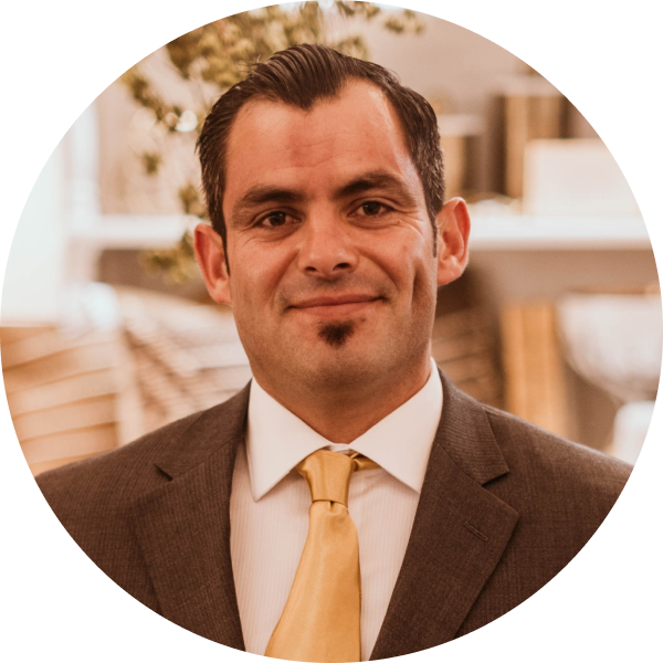 Chic Interiors | Team