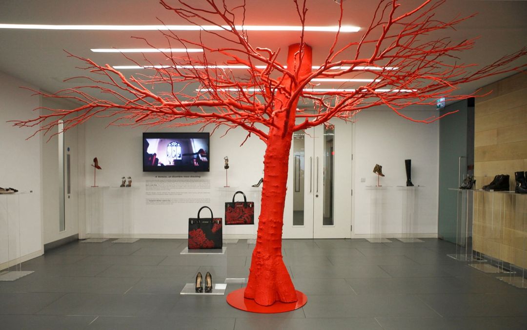 Bespoke Coloured Trees & Branches from plantART