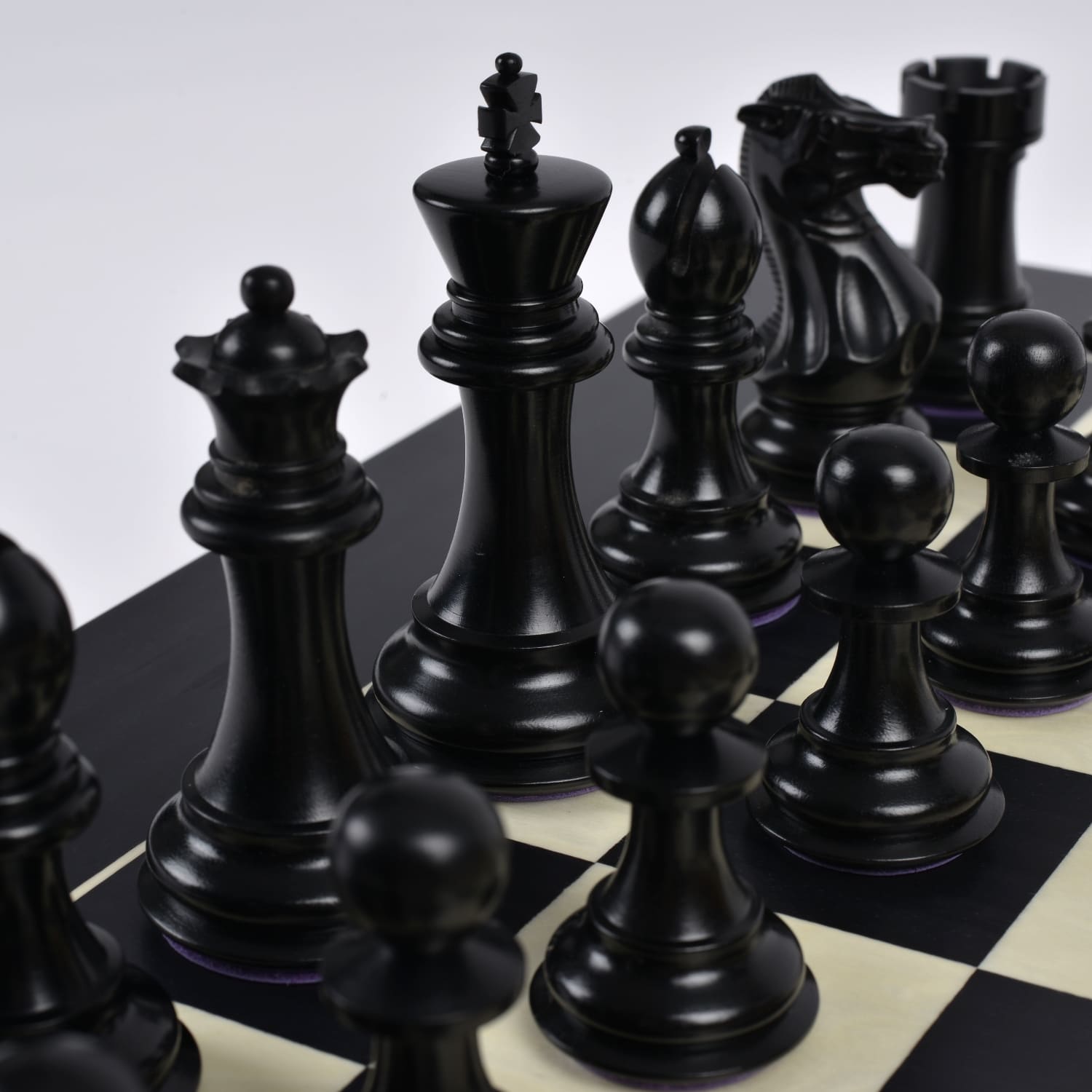 Heritage Chess Set Ebony & Boxwood with Maple/Poplar Board - Purling