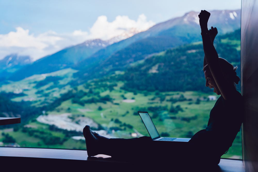 Gorgeous Views Await! How to Become a Digital Nomad