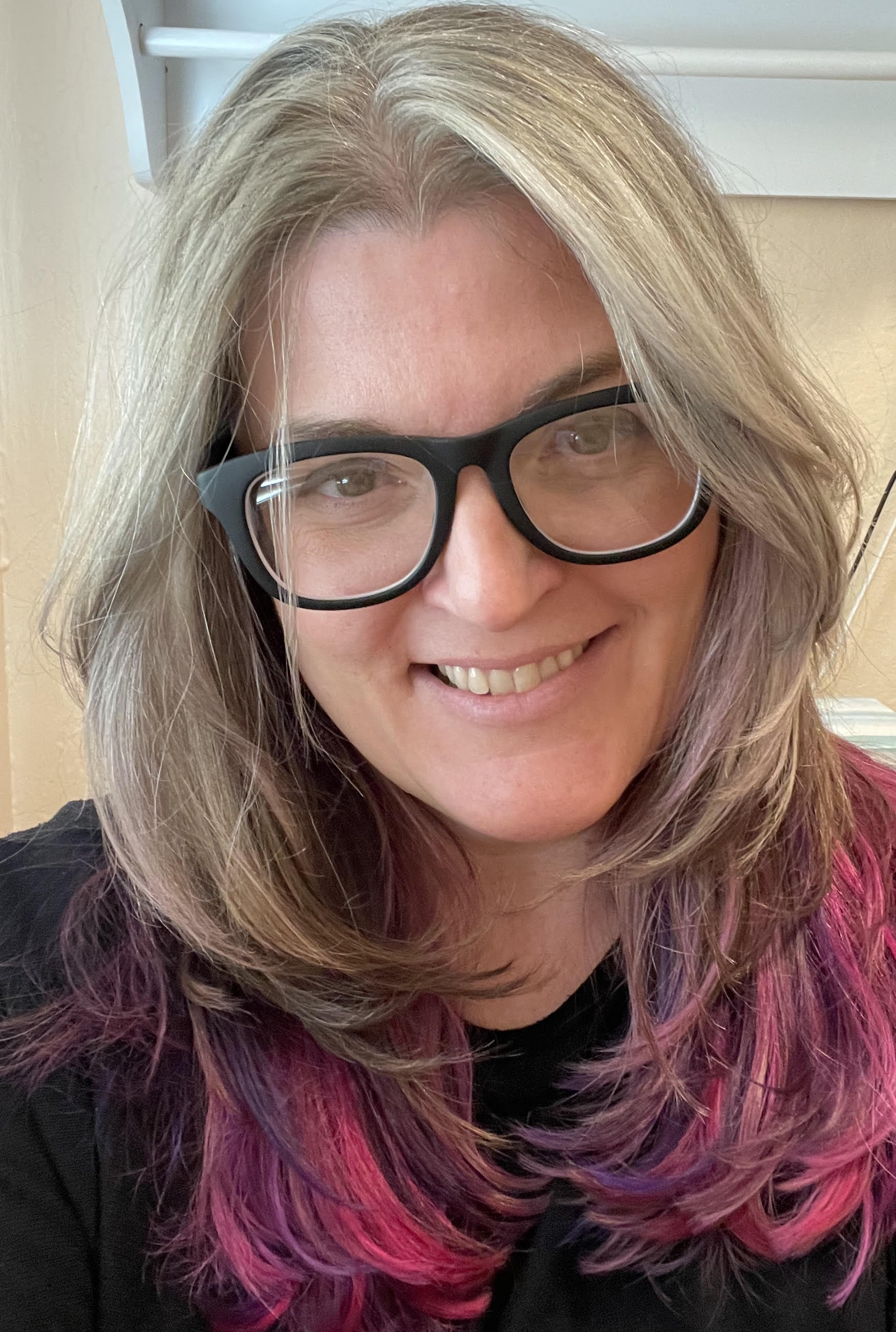 Molly Sands's Instagram, Twitter & Facebook on IDCrawl