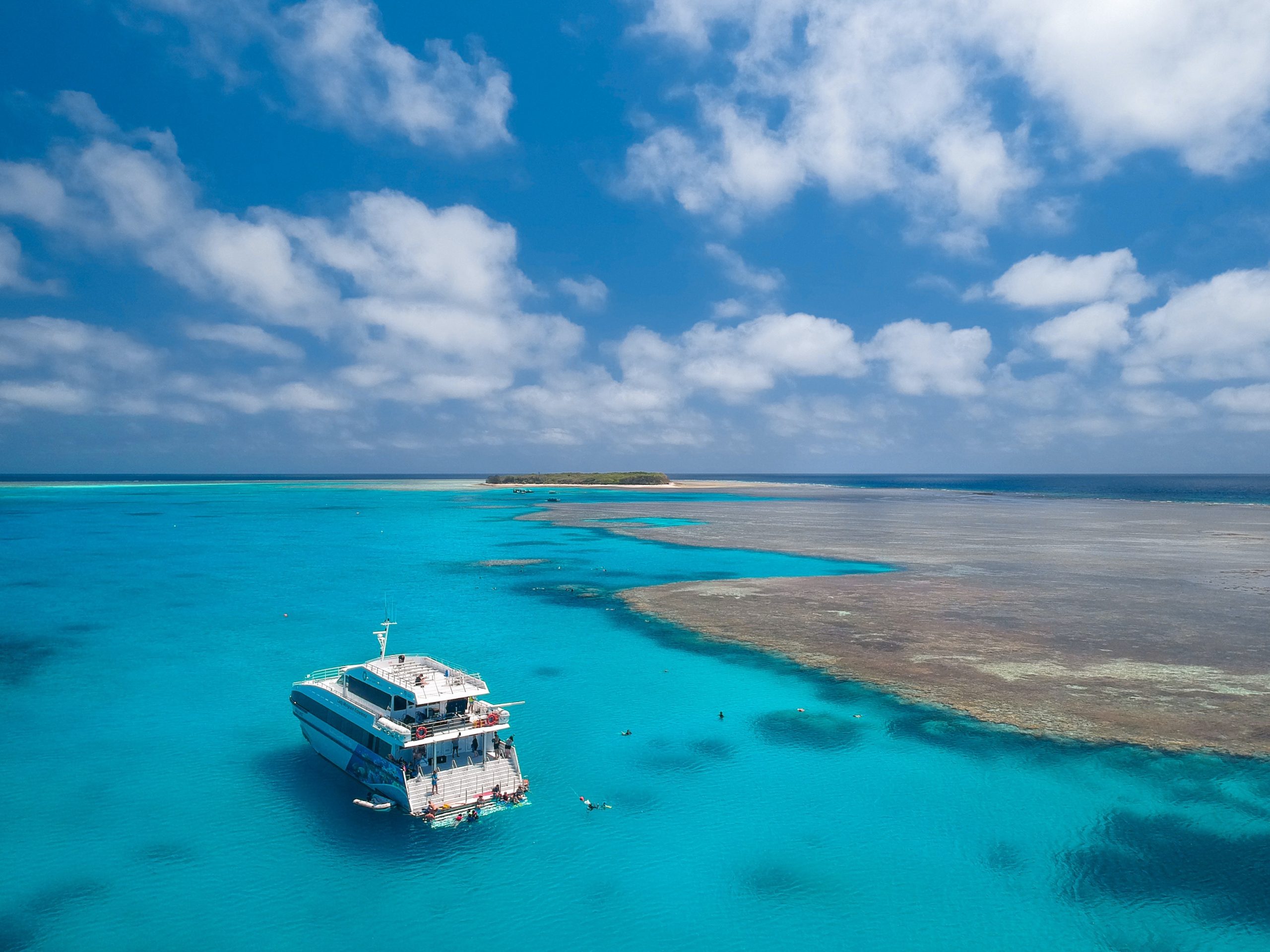 The Most Incredible Southern Great Barrier Reef Islands | Airguides