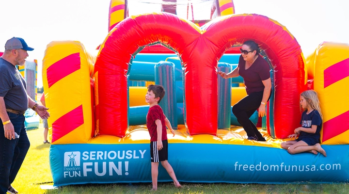 Inflatable Obstacle Course Rentals | Freedom FUN USA