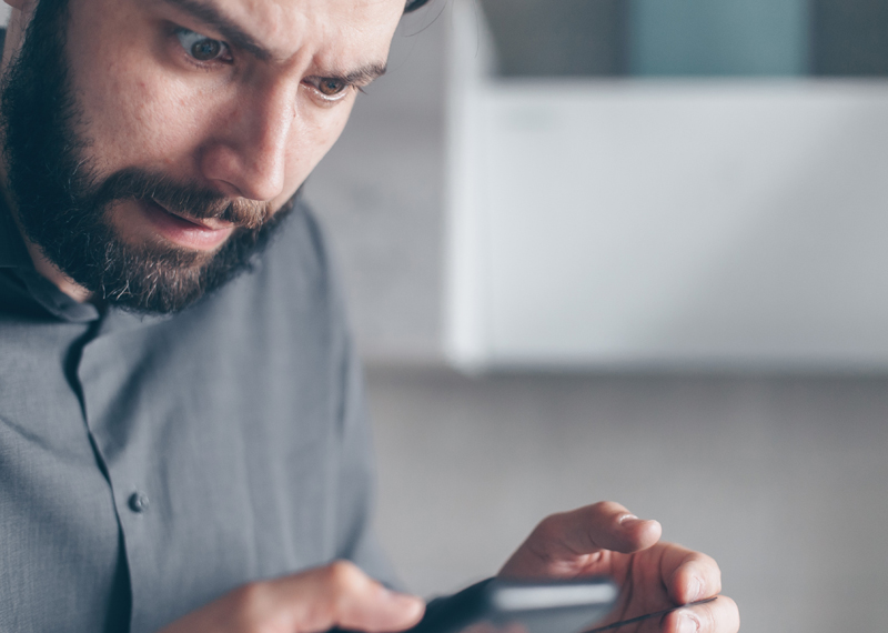 10 Signs You’re a Victim of Fraud or Identity Theft | Take Care