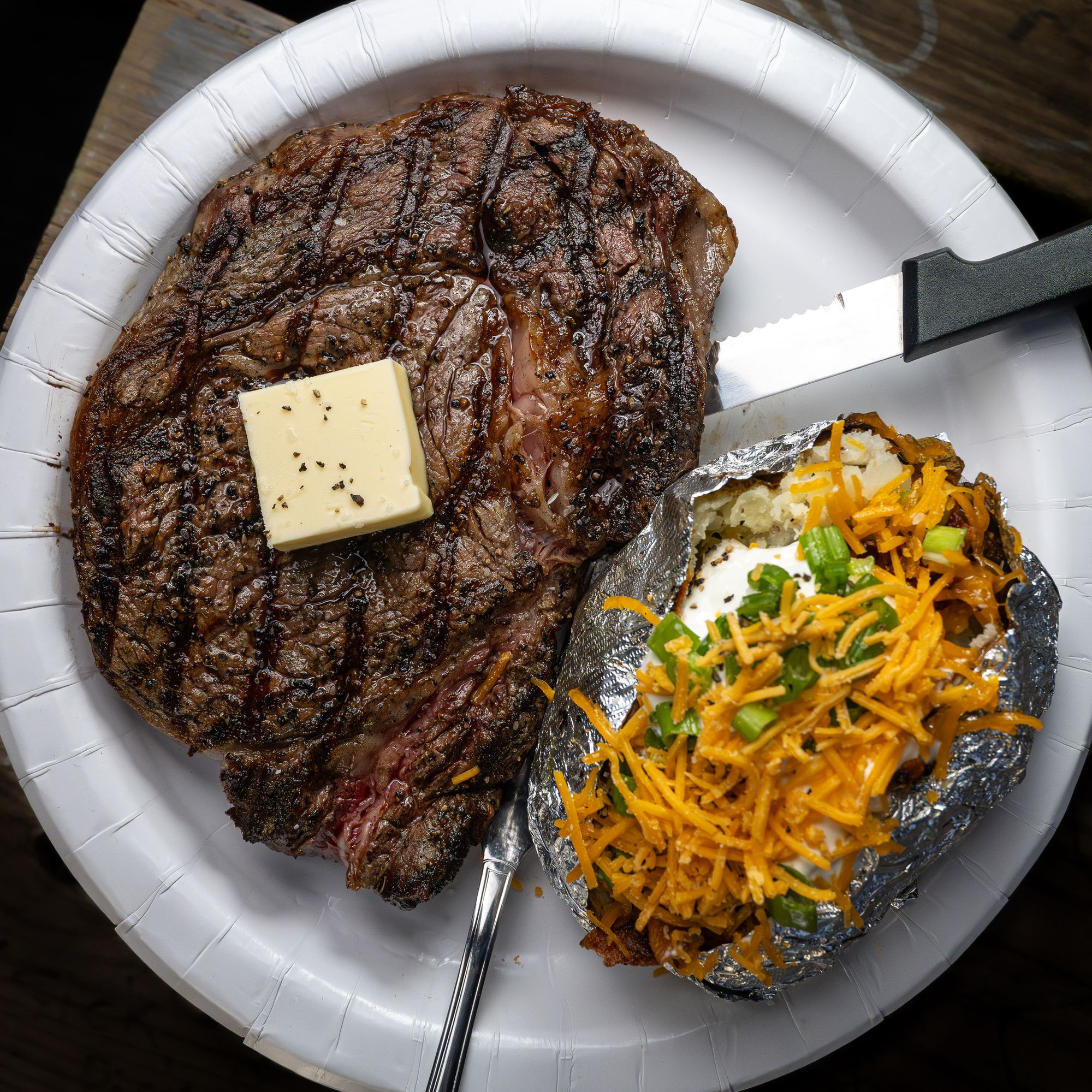 Moon Tower Inn ––Sudworks & Cookshack