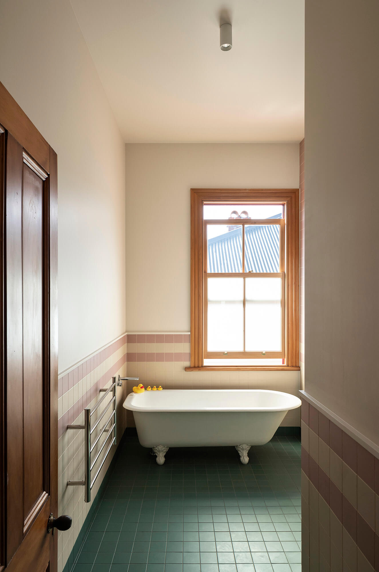 Split House | Pac Studio : Architecture, Interior Design & Spatial Strategy