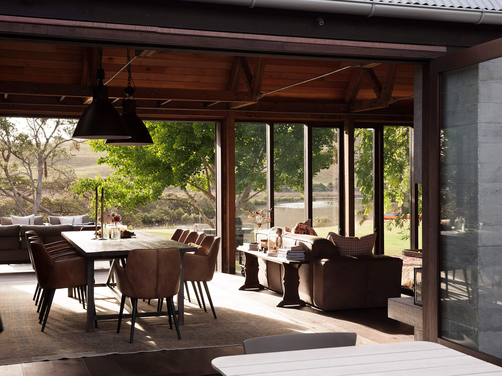 Point Wells Gables House | Pac Studio : Architecture, Interior Design ...