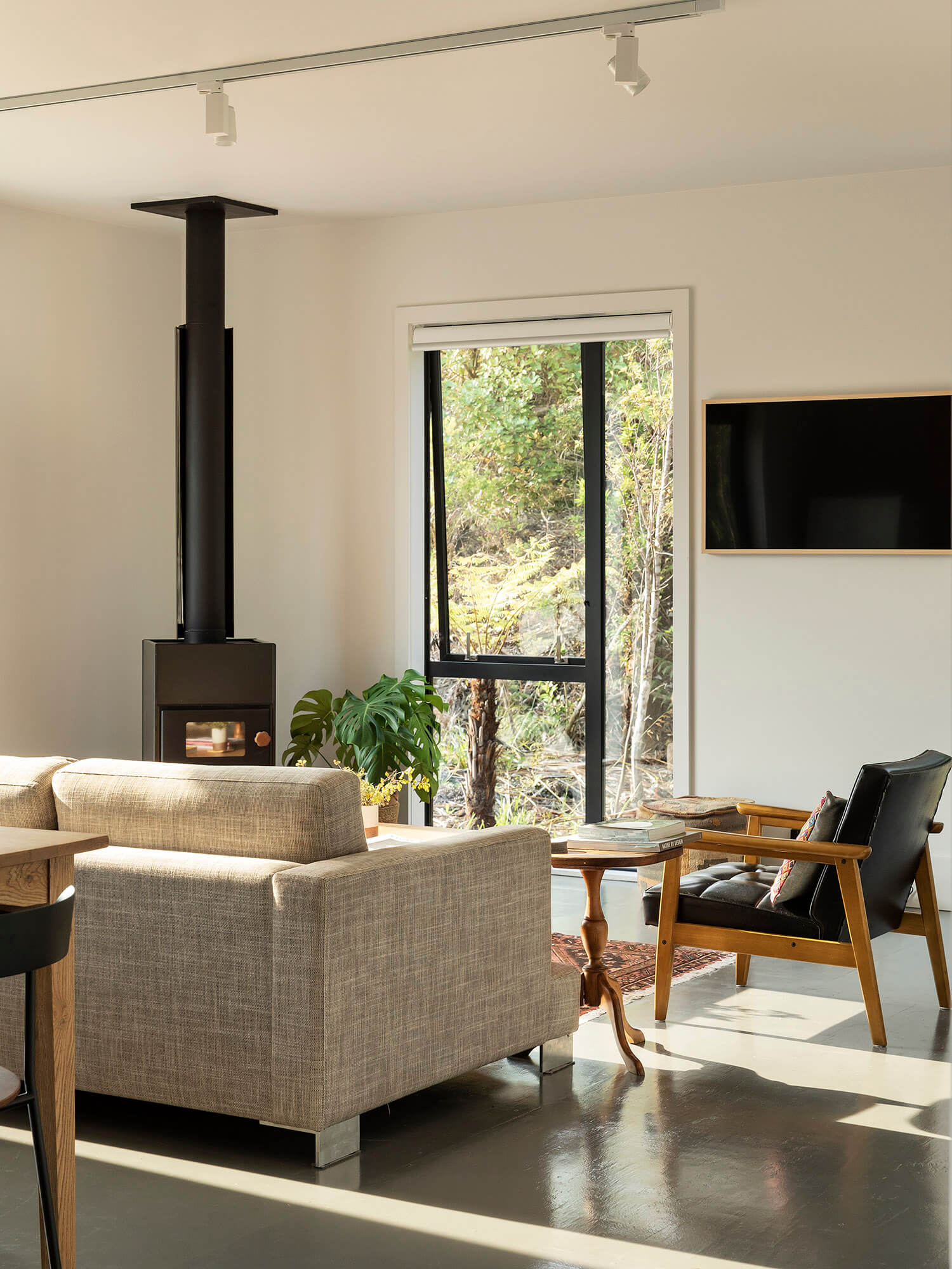 Pahi House | Pac Studio : Architecture, Interior Design & Spatial Strategy