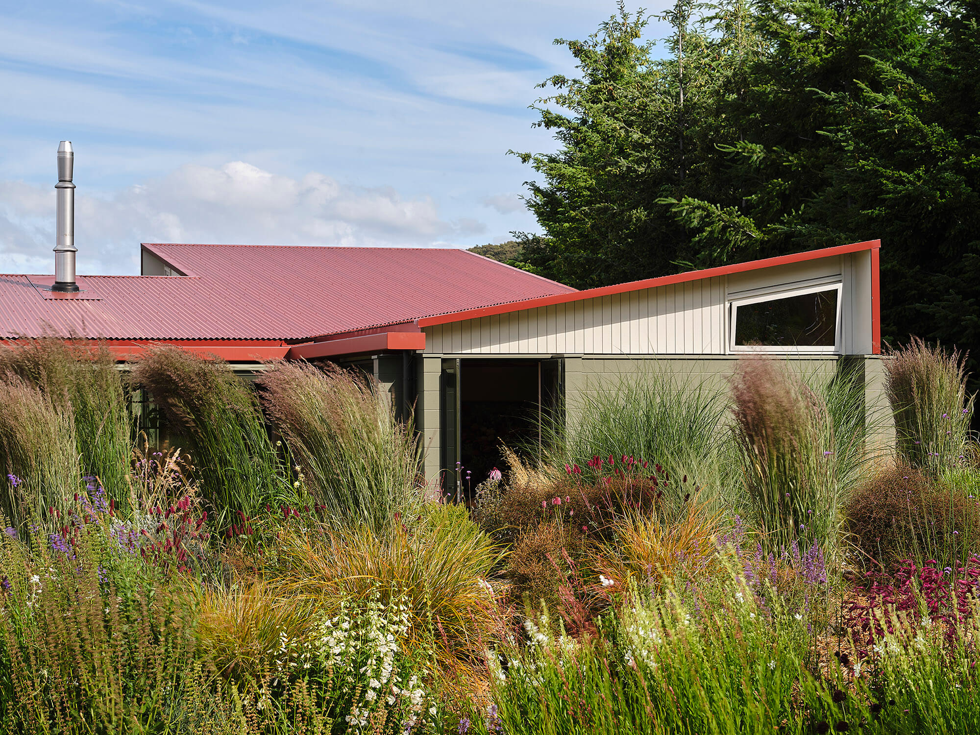 Verdant House | Pac Studio : Architecture, Interior Design & Spatial ...