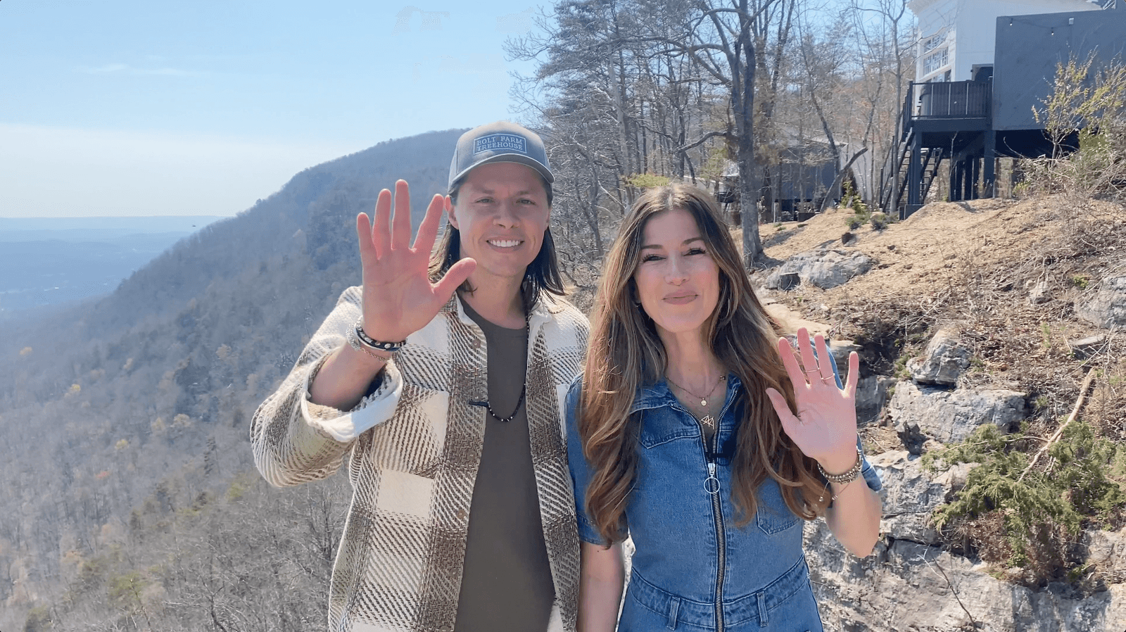 Bolt Farm Treehouse | 5-Star Mountaintop Wellness Retreat in Tennessee ...