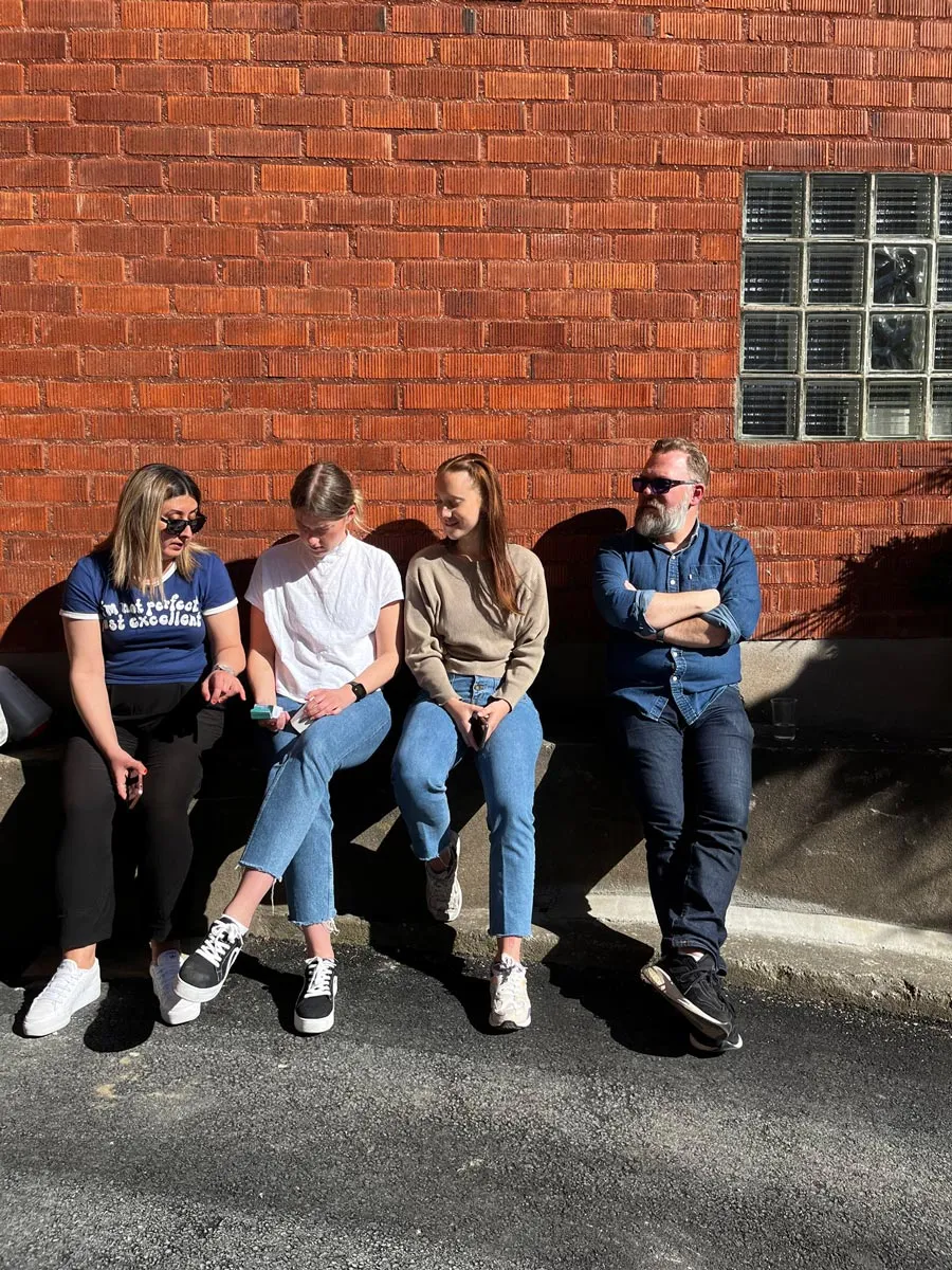 Kex Agency – Kontakt