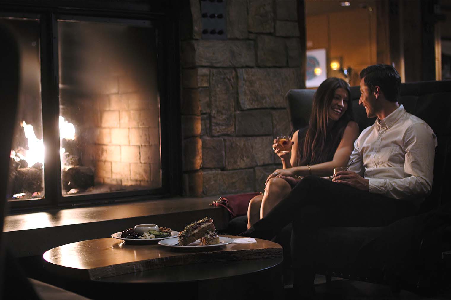 Fireside Lounge | Restaurants at Willows Lodge | Woodinville, WA Resort