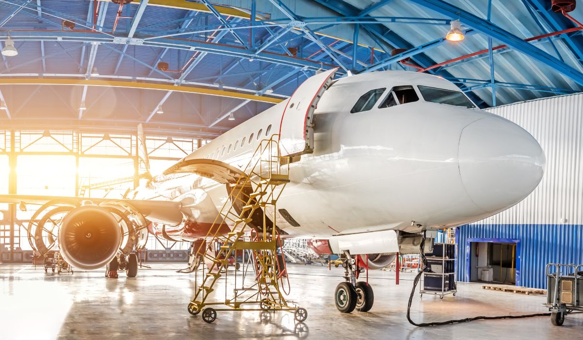 The Expert Guide to Aircraft Hangar Risk Assessments | Performance ...