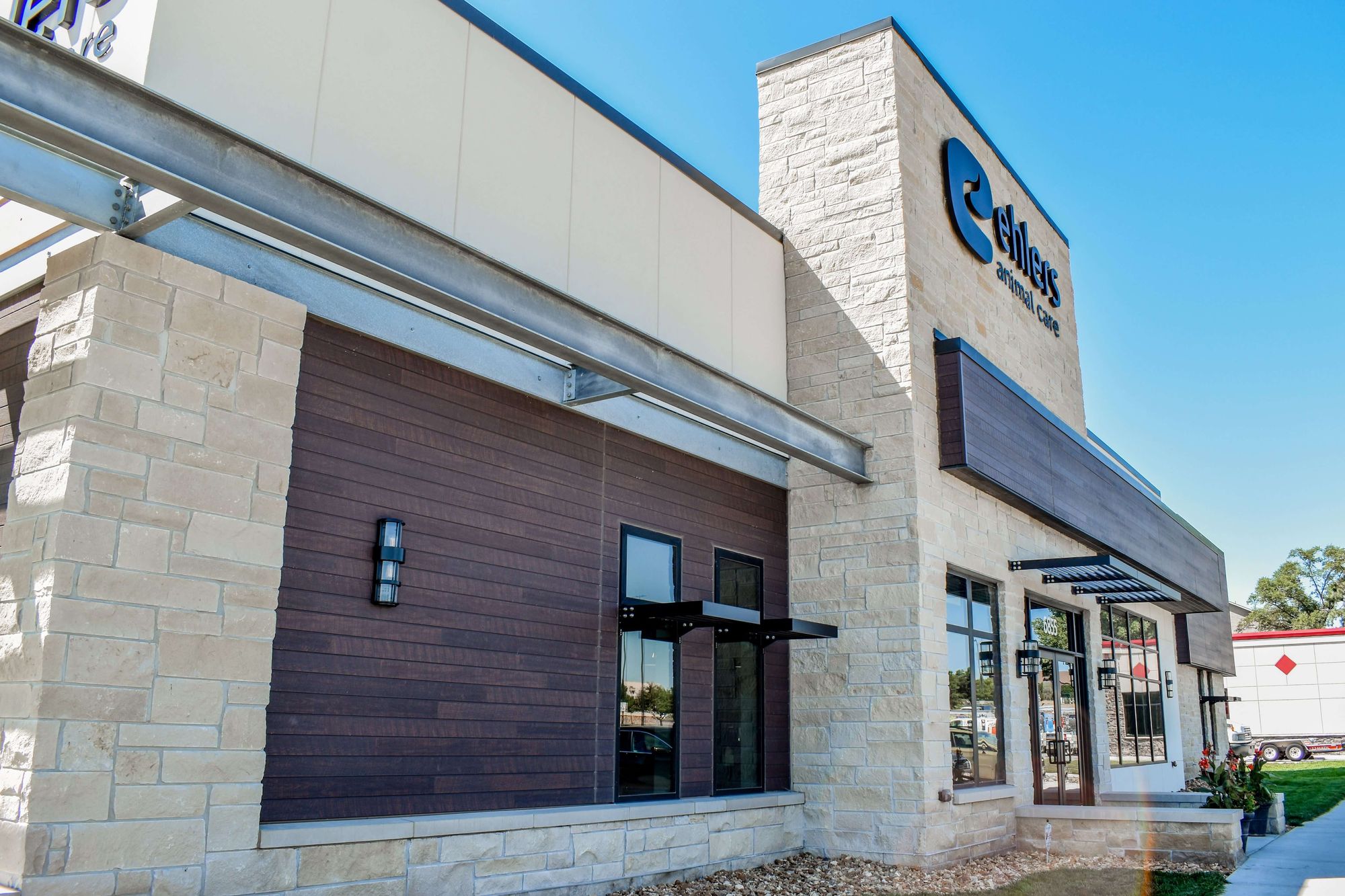 Explore Southern Cream of The Stack 468 Collection at Edward's Stone