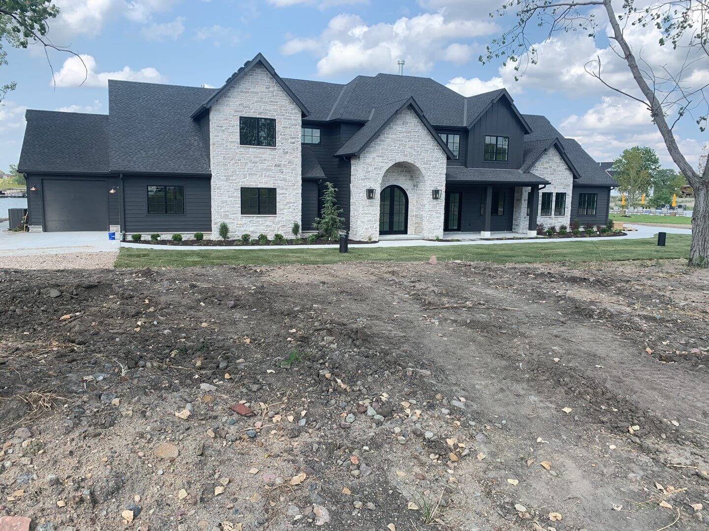 Explore Mountain Ridge of The Ashlar Collection at Edward's Stone