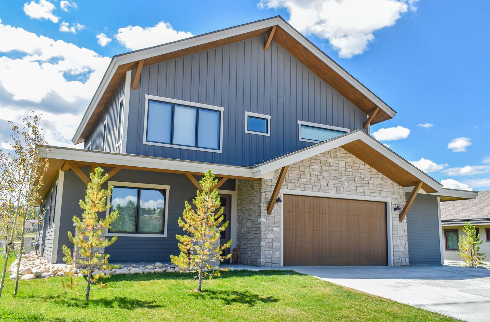 Explore Ste. Gen Grey of The Ashlar Collection at Edward's Stone