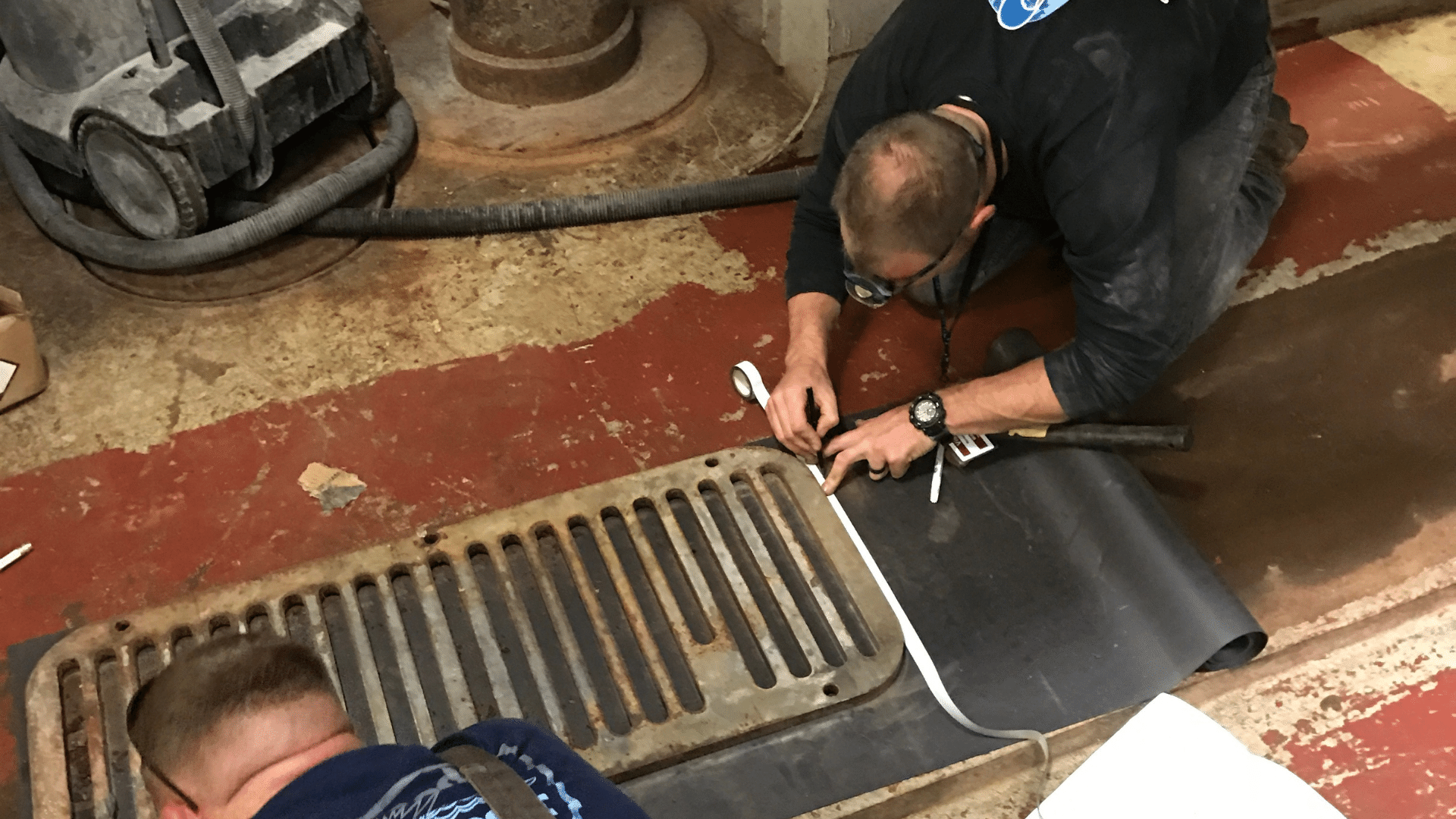 Underwater Scrubber/Sea Chest Installations & Repairs | Subsea Global ...