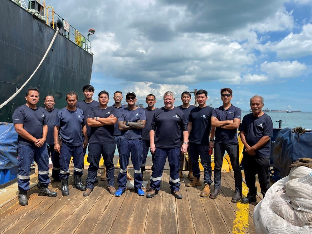 Commercial Diving Companies Singapore Underwater Ship Repair and ...