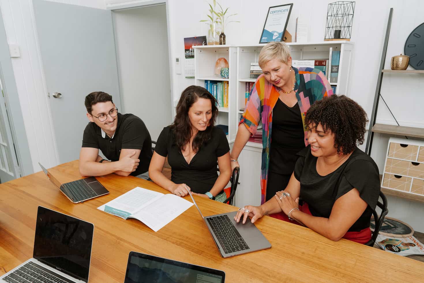 Providing Informal Feedback - Performance Management Tips | HR Dynamics