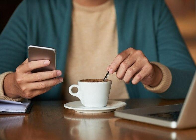 How to Have the Perfect Coffee Chat