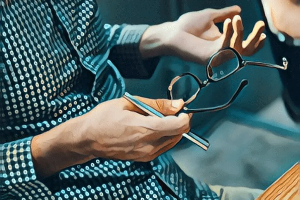 14 Best Sales Strategies, Examples & Templates to Close More Deals