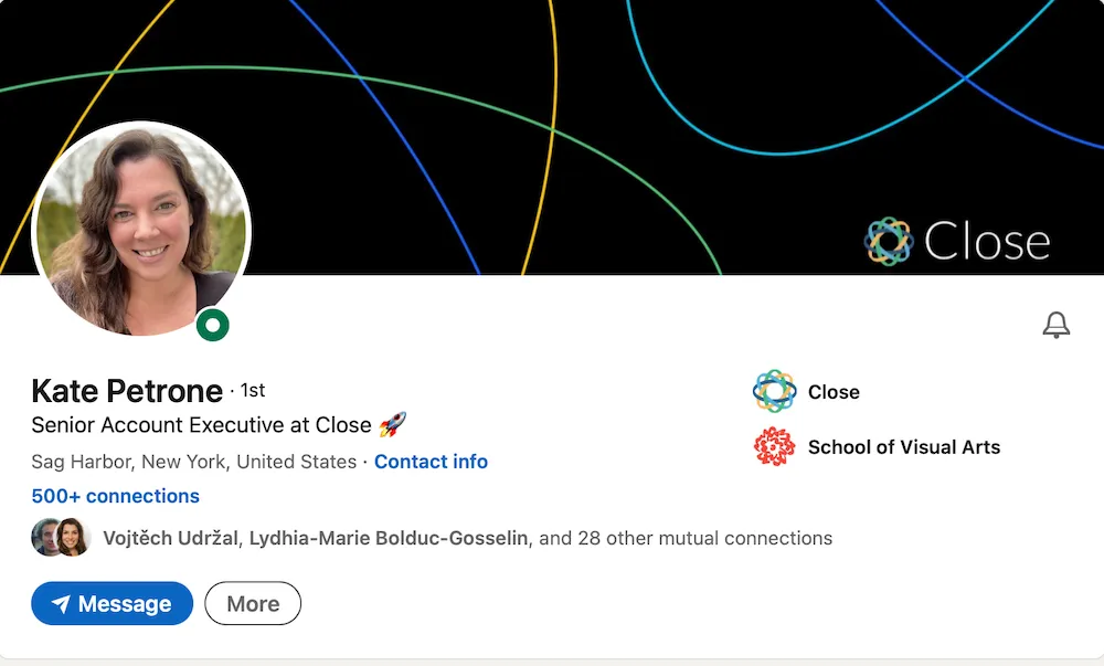 Ultimate Guide to LinkedIn Outreach: Tips & Templates to Nail Your Outreach