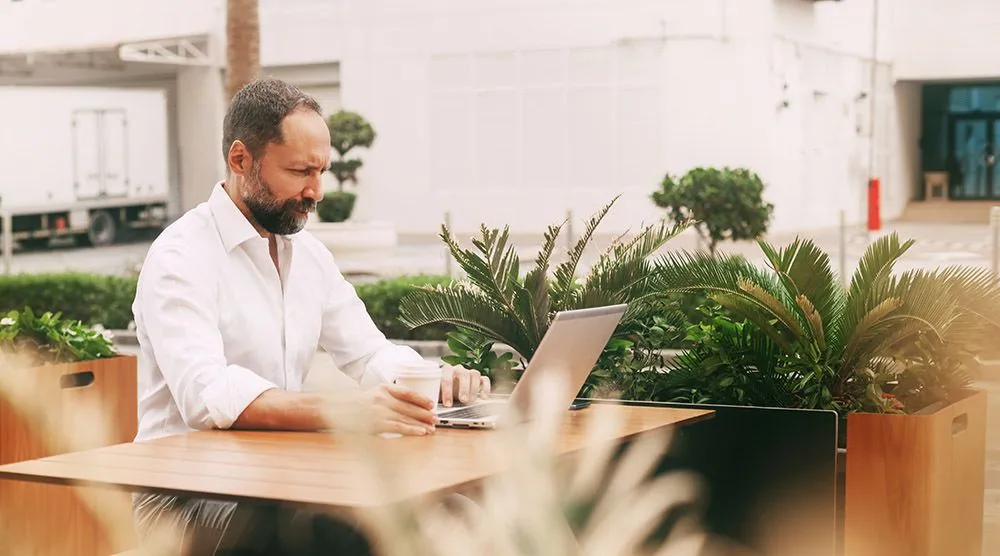 The ultimate comparison between value selling vs solution selling