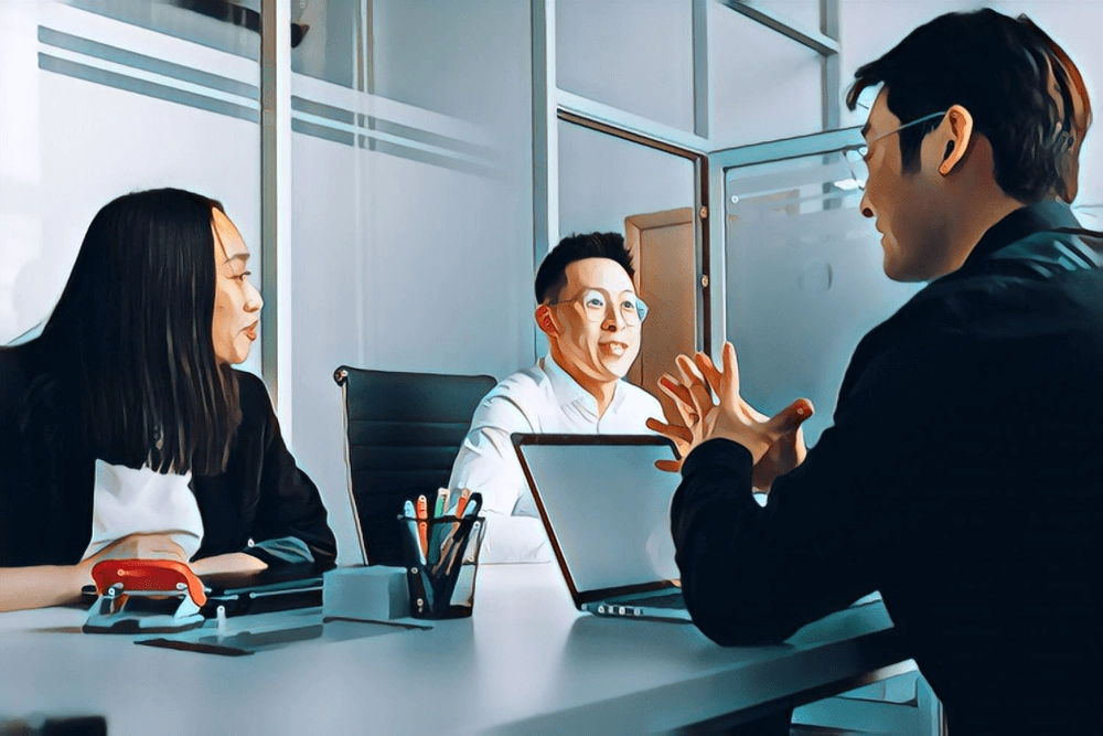 How to Run Sales Meetings: Topics, Agenda Template & Ideas