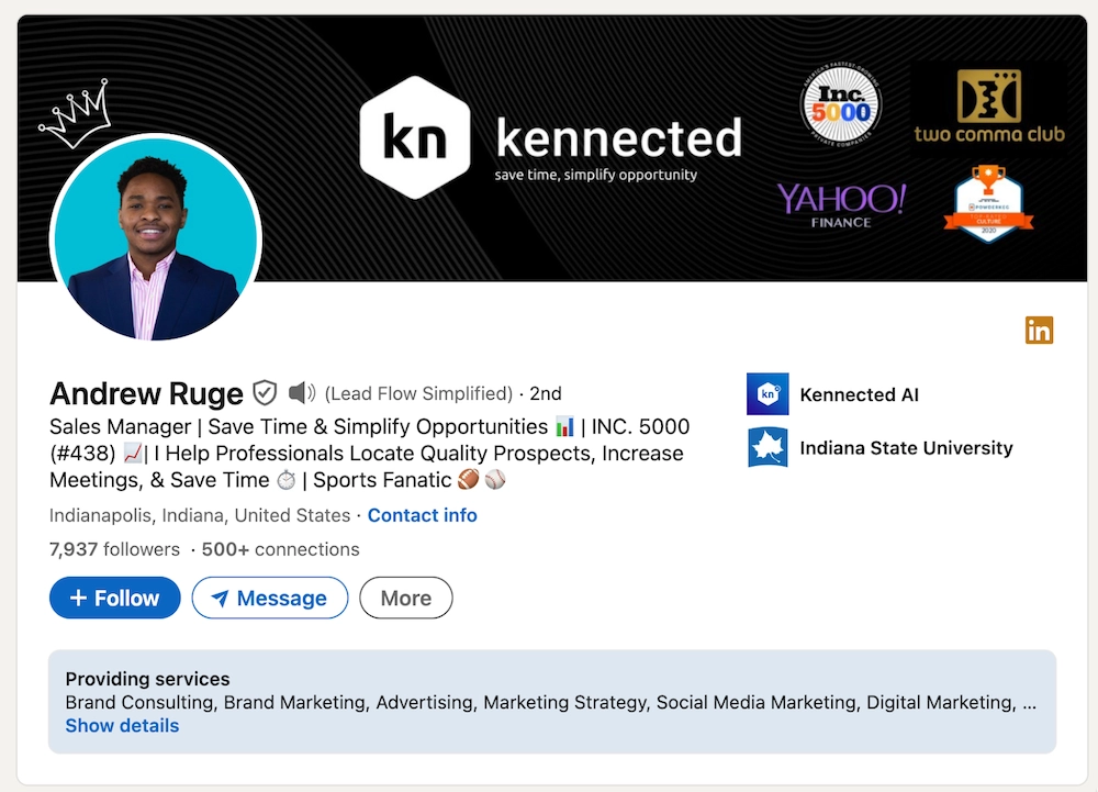 How to Write a Winning Sales Profile LinkedIn Headline (With 8 Examples)