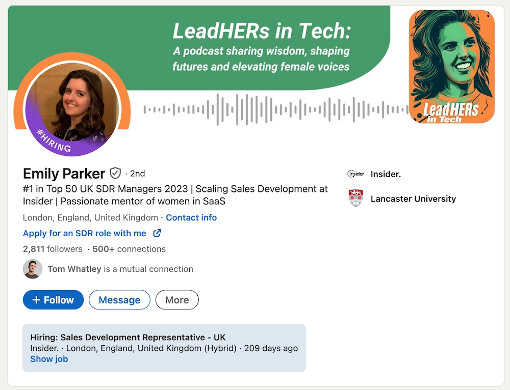 How to Write a Winning Sales Profile LinkedIn Headline (With 8 Examples)