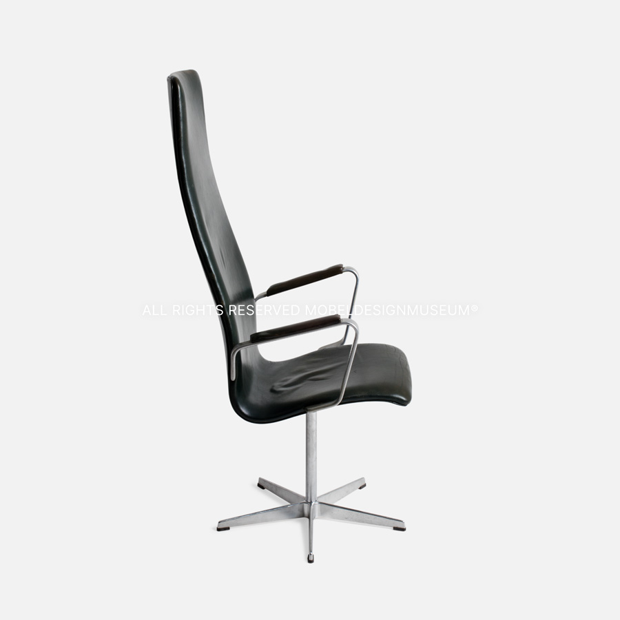 Oxford chair by Arne Jacobsen | | Möbeldesignmuseum