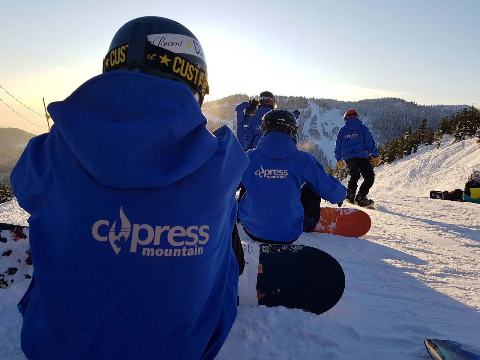 Become A Qualified Ski Or Snowboard Instructor - EA Ski & Snowboard ...