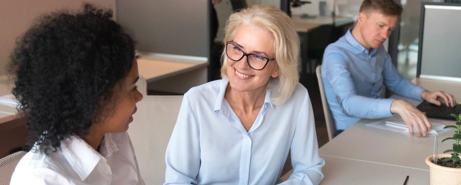 The Senior’s Guide to Becoming a Real Estate Agent as a Second Career